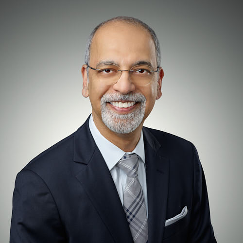 Dr. Rezaei at AAO Subspeciality Day 2023